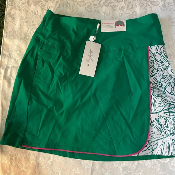 Lady Hagen | Shorts | Lady Hagen Skort Lush Green Measurements In Pics ...